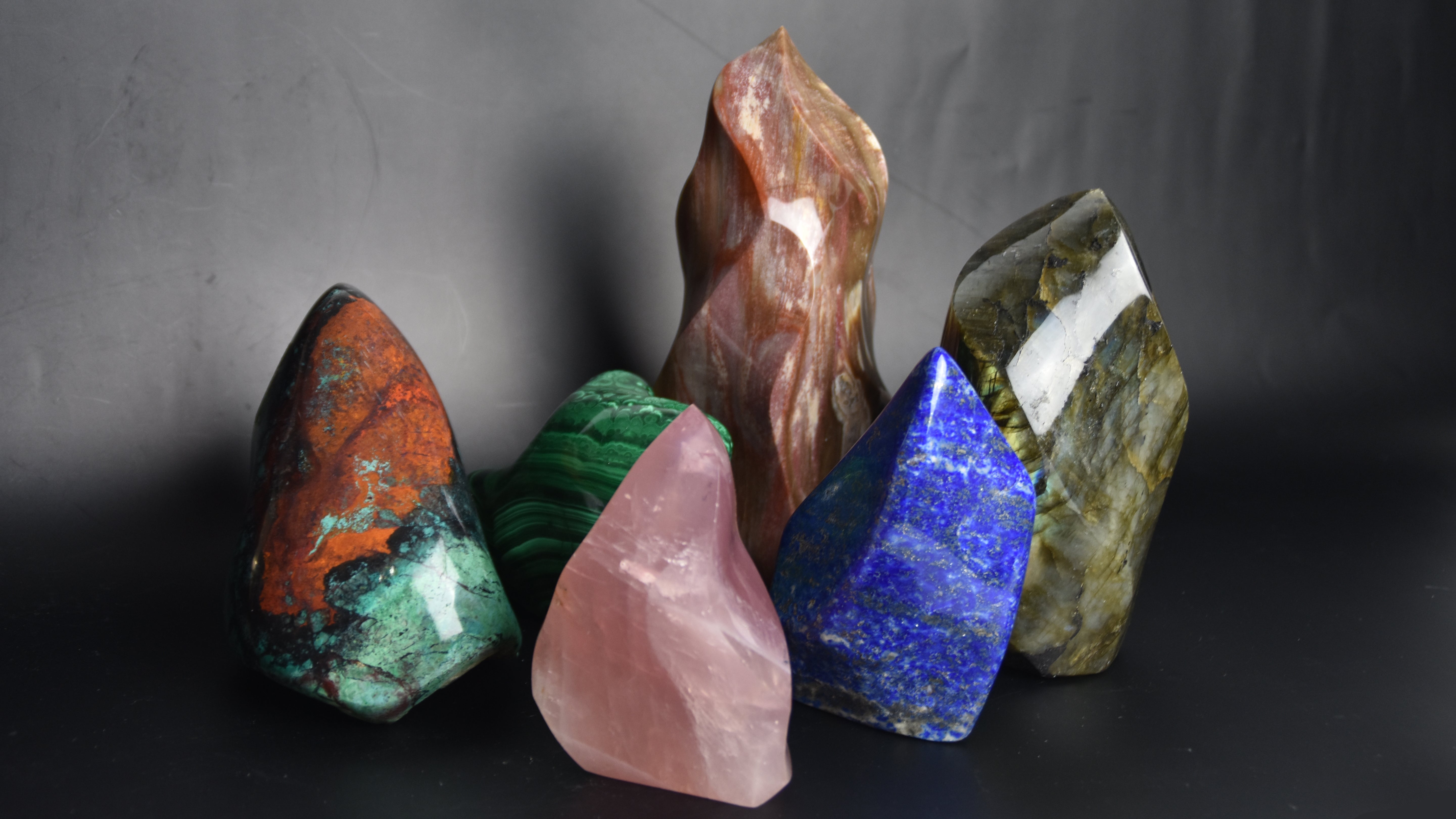 Freeforms – The Crystal Cache